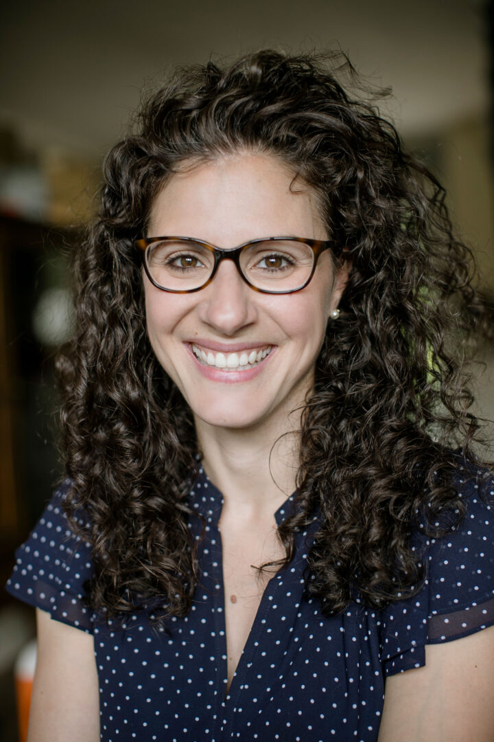 Dr Mélanie Menassa | Spécialistes Dentaires des Laurentides
